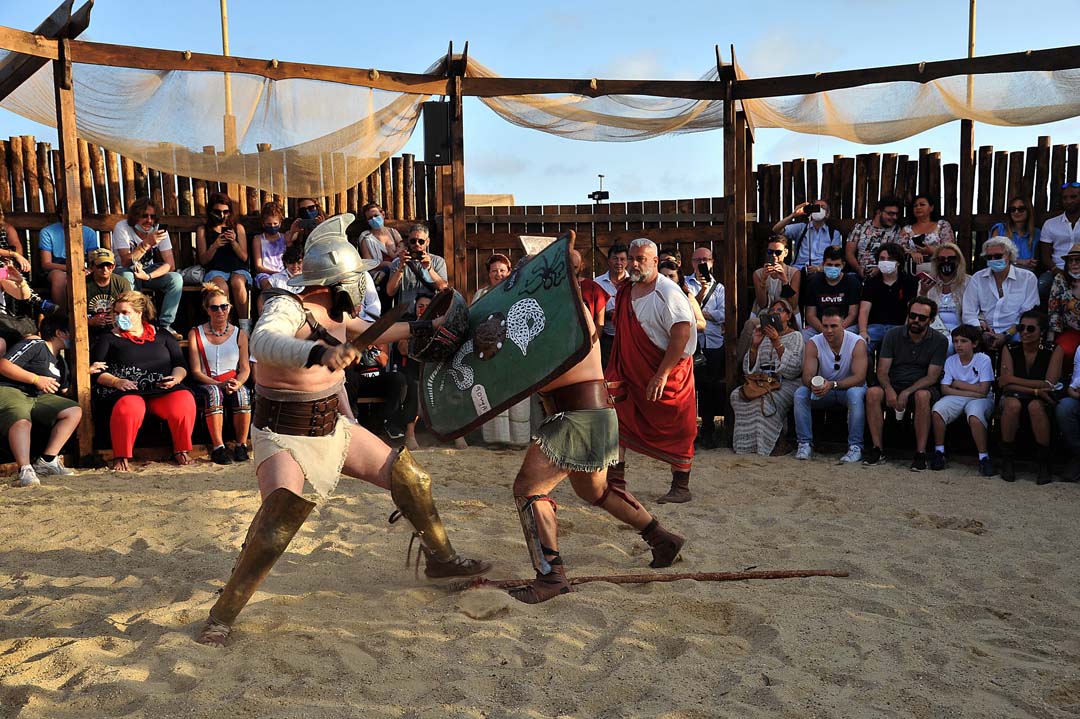 Spettacolo Gladiatori - Roma World